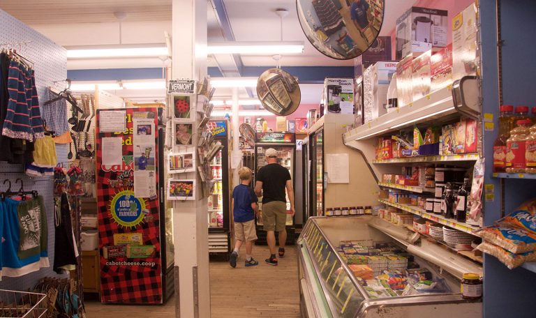 9 Vermont General Stores Worth Visiting